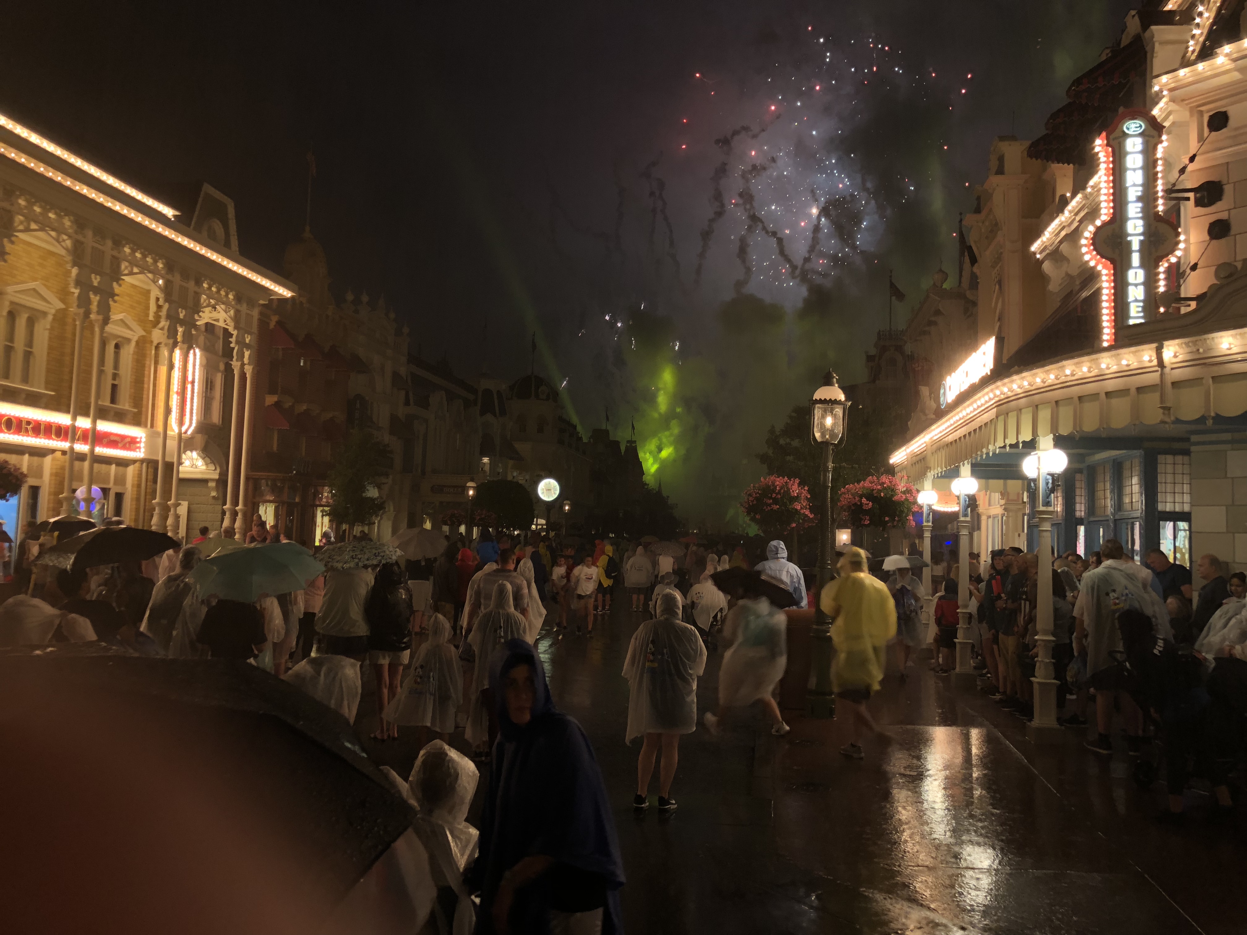 Freaking out - Weather - Walt Disney World - TouringPlans Discussion Forums